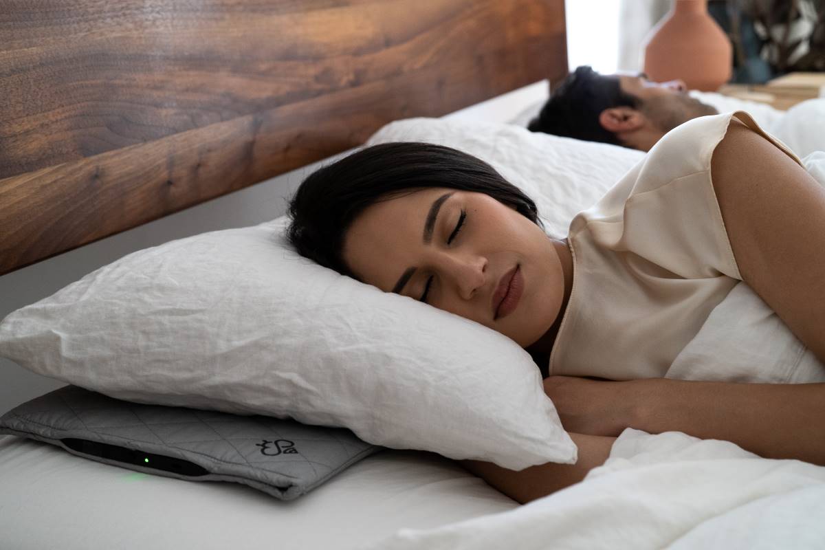 Smart Sleep & Wellness Wearable Technology – Hapbee